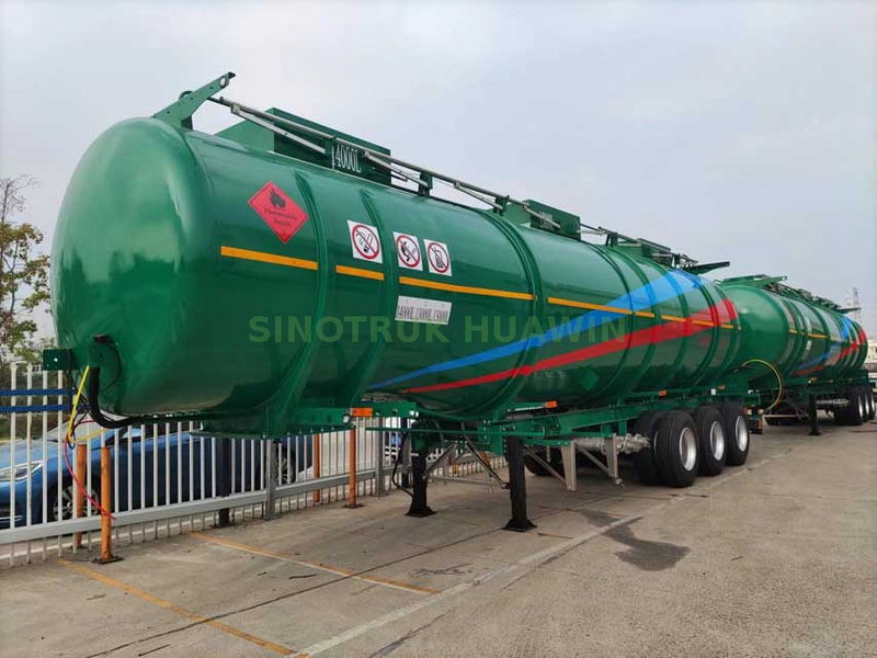 SINOTRUK 3-axle Stainless Tanker Semi-trailer (40CBM)